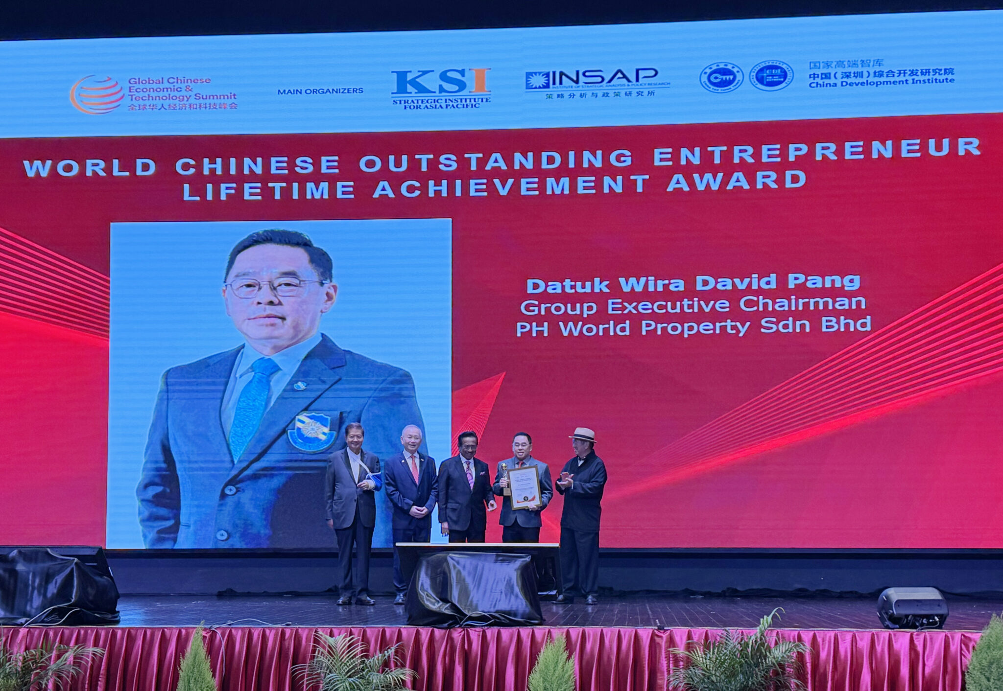 Happenings: Datuk Wira David Pang, honoured with the distinguished World Chinese Outstanding ...